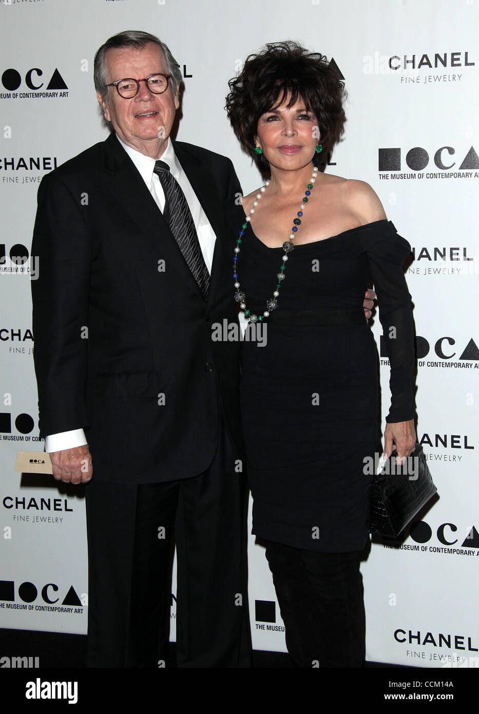 Nov 13, 2010 - Los Angeles, California, U.S. - BOB DALY and CAROLE BAYE ...