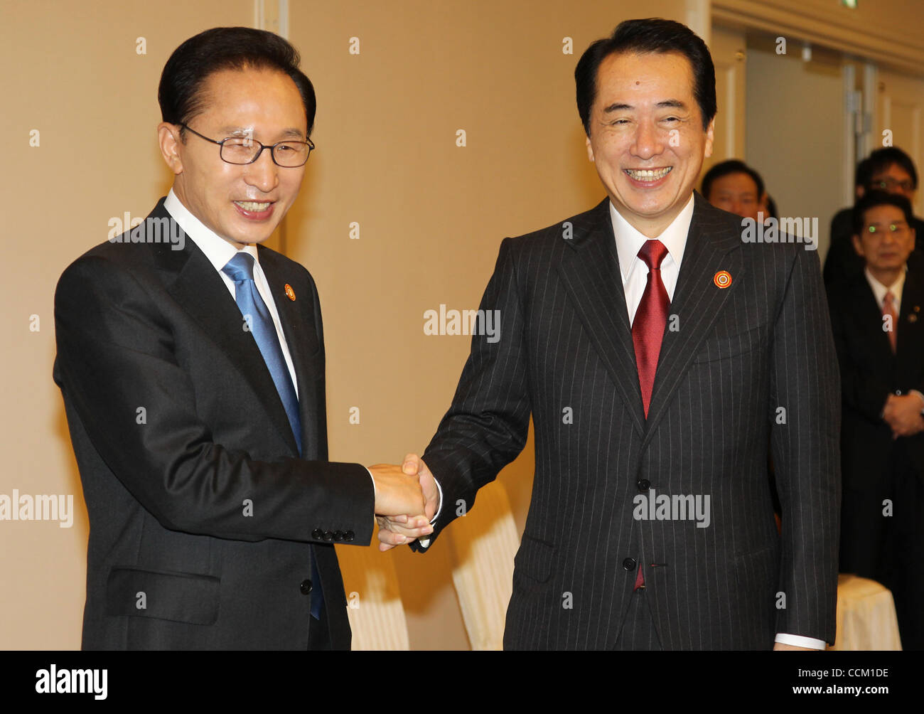 Nov. 13, 2010 - Yokohama, Japan - Japanese Prime Minister NAOTO KAN (R ... Nov. 13, 2010 - Yokohama, Japan - Japanese Prime Minister NAOTO KAN (R ...