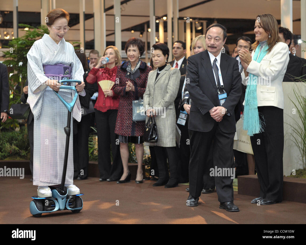 Nov. 13, 2010 - Yokohama, Japan - Wife of Japanese Prime Minister ... Nov. 13, 2010 - Yokohama, Japan - Wife of Japanese Prime Minister ...
