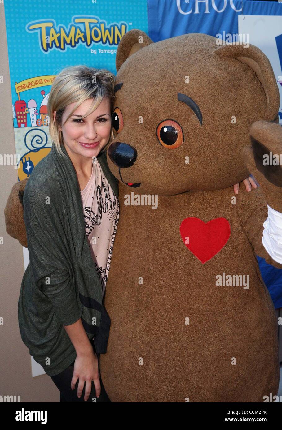 Nov. 14, 2010 - Los Angeles, California, U.S. - Chelsea Taub . ''KIDS ...