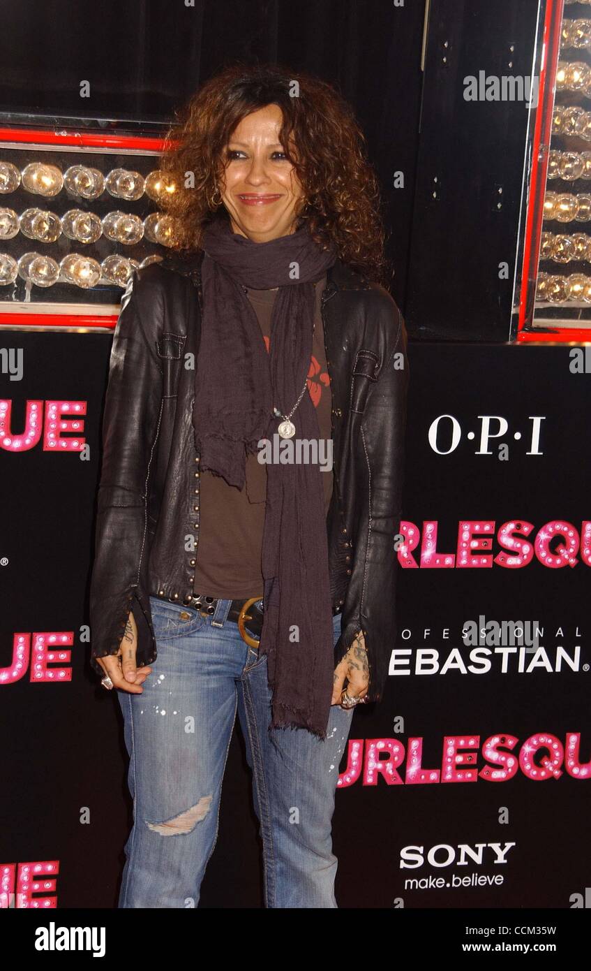 Nov. 15, 2010 - Hollywood, California, U.S. - LINDA PERRY.Attending The ...