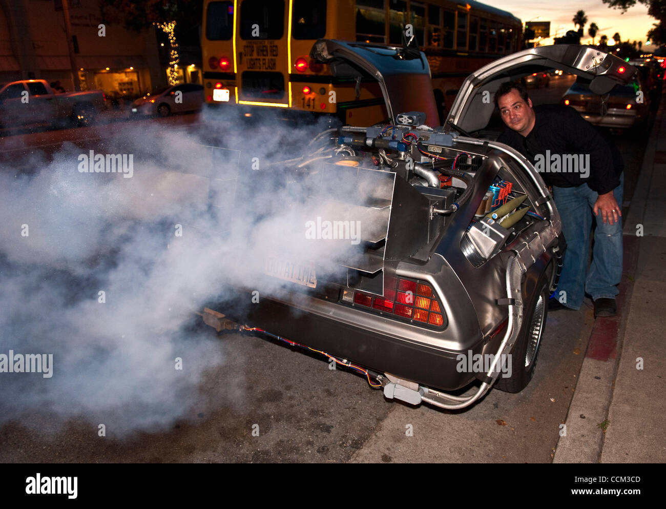 Delorean time machine hi-res stock photography and images - Alamy