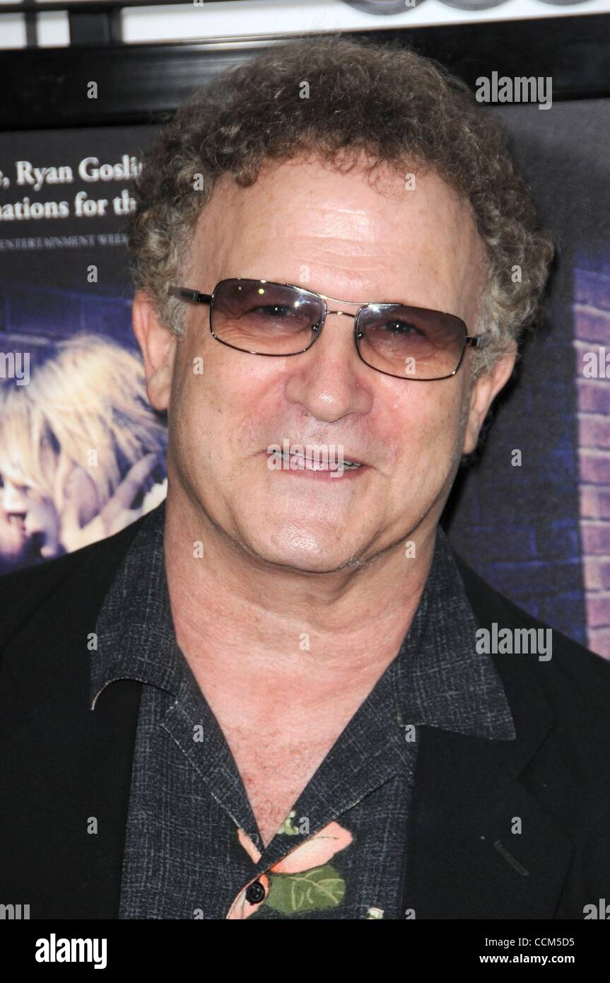 Nov 06, 2010 - Los Angeles, California, USA - Actor ALBERT BROOKS at ...