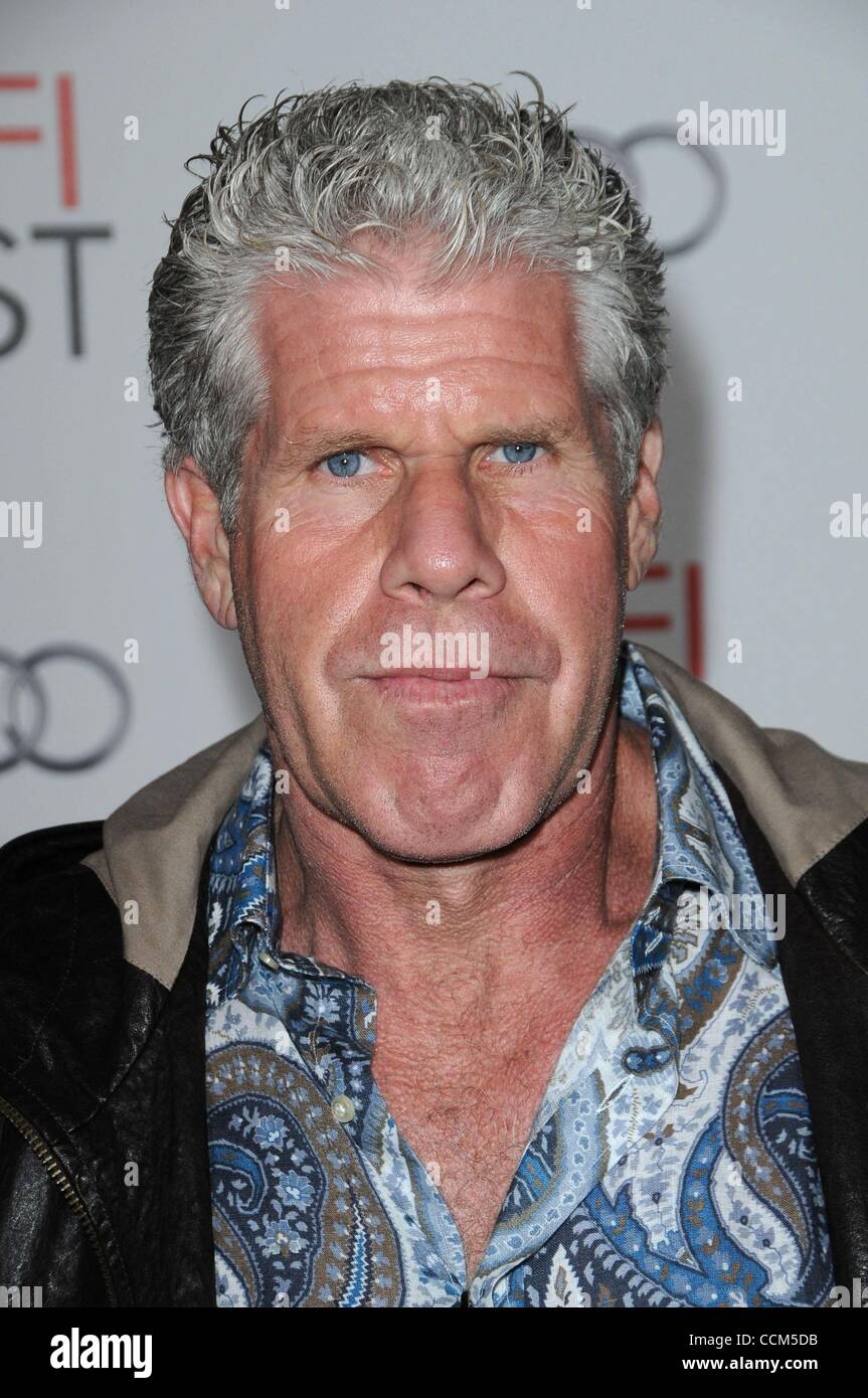 Actor Ron Perlman High Resolution Stock Photography and Images - Alamy