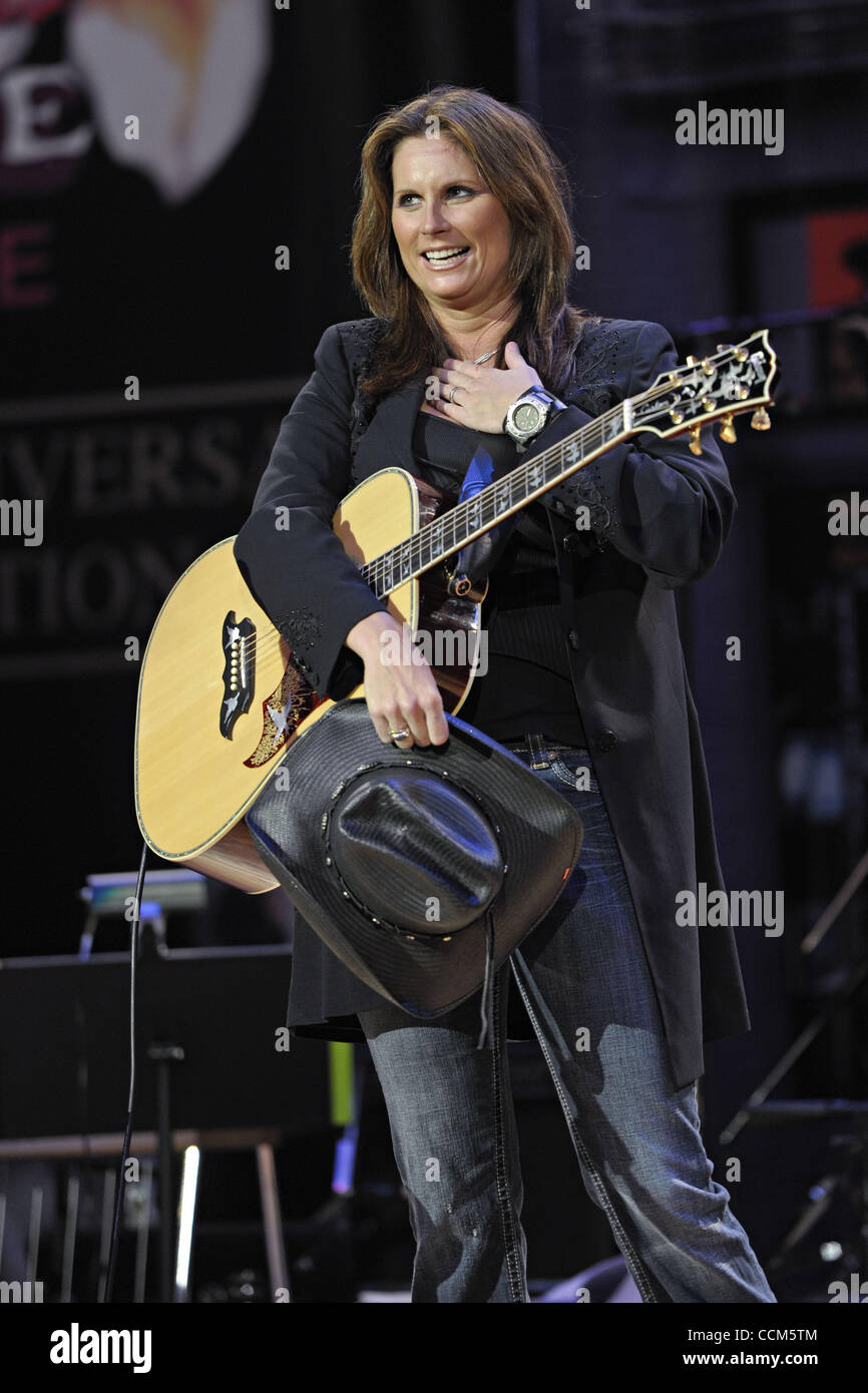 Terri clark hi-res stock photography and images - Alamy