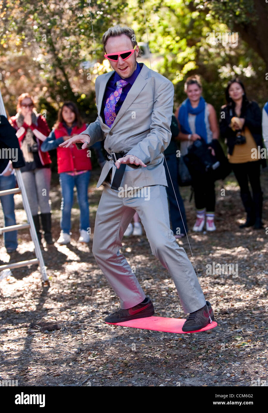 Nov. 08, 2010 - Topanga, California, USA - SIMON PRENTICE takes a one ...