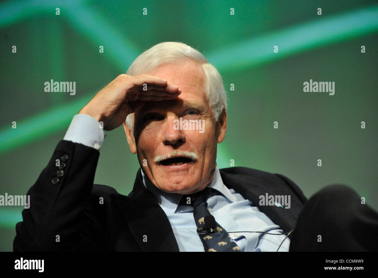 Ted turner cnn hi-res stock photography and images - Alamy