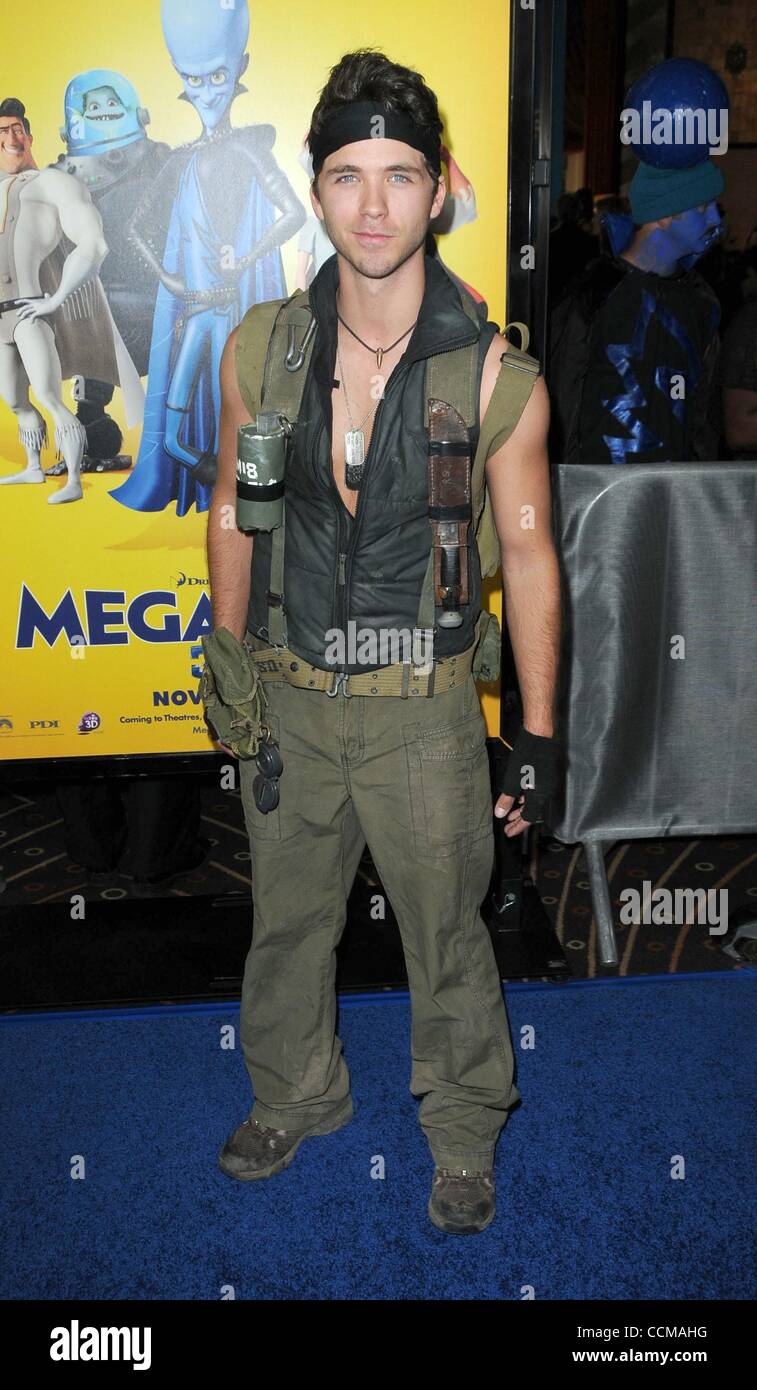 Oct 30, 2010 - Los Angeles, California, USA - Actor STEPHEN LUNSFORD at ...