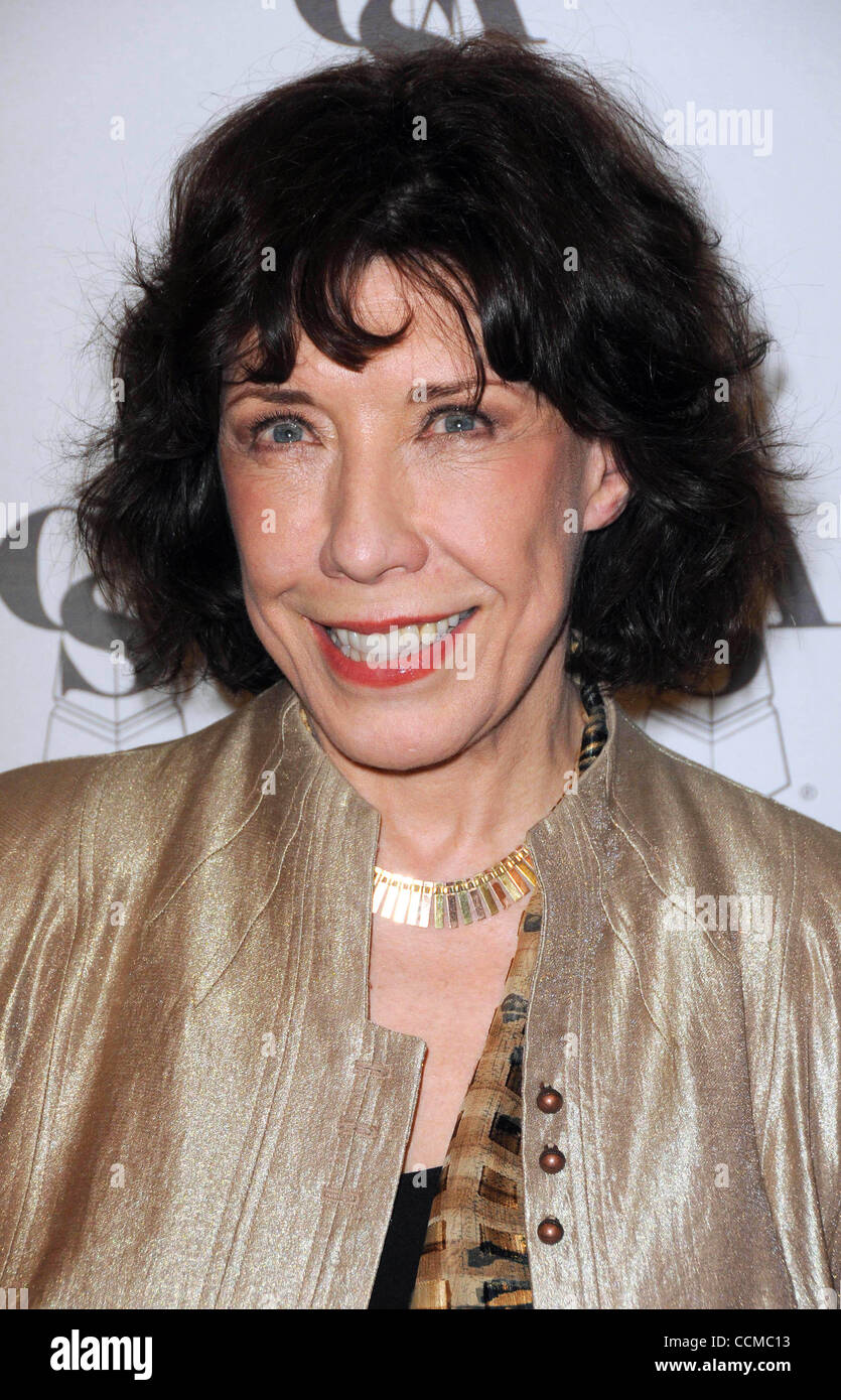 Nov. 1, 2010 - Hollywood, California, U.S. - K66917SK.The 26th Annual ...