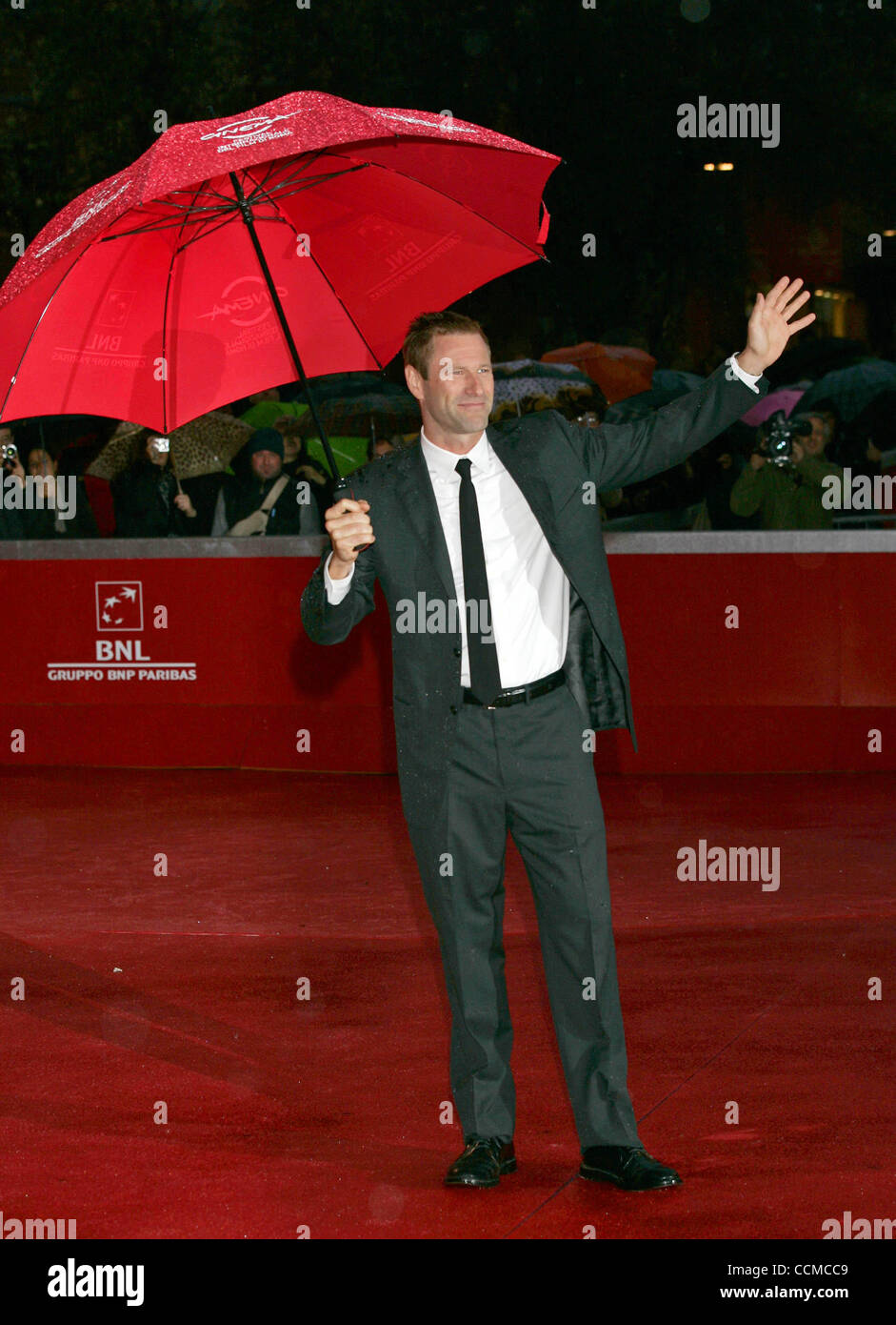 Nov. 1, 2010 - Hollywood, California, U.S. - AARON ECKHART.ACTOR ...