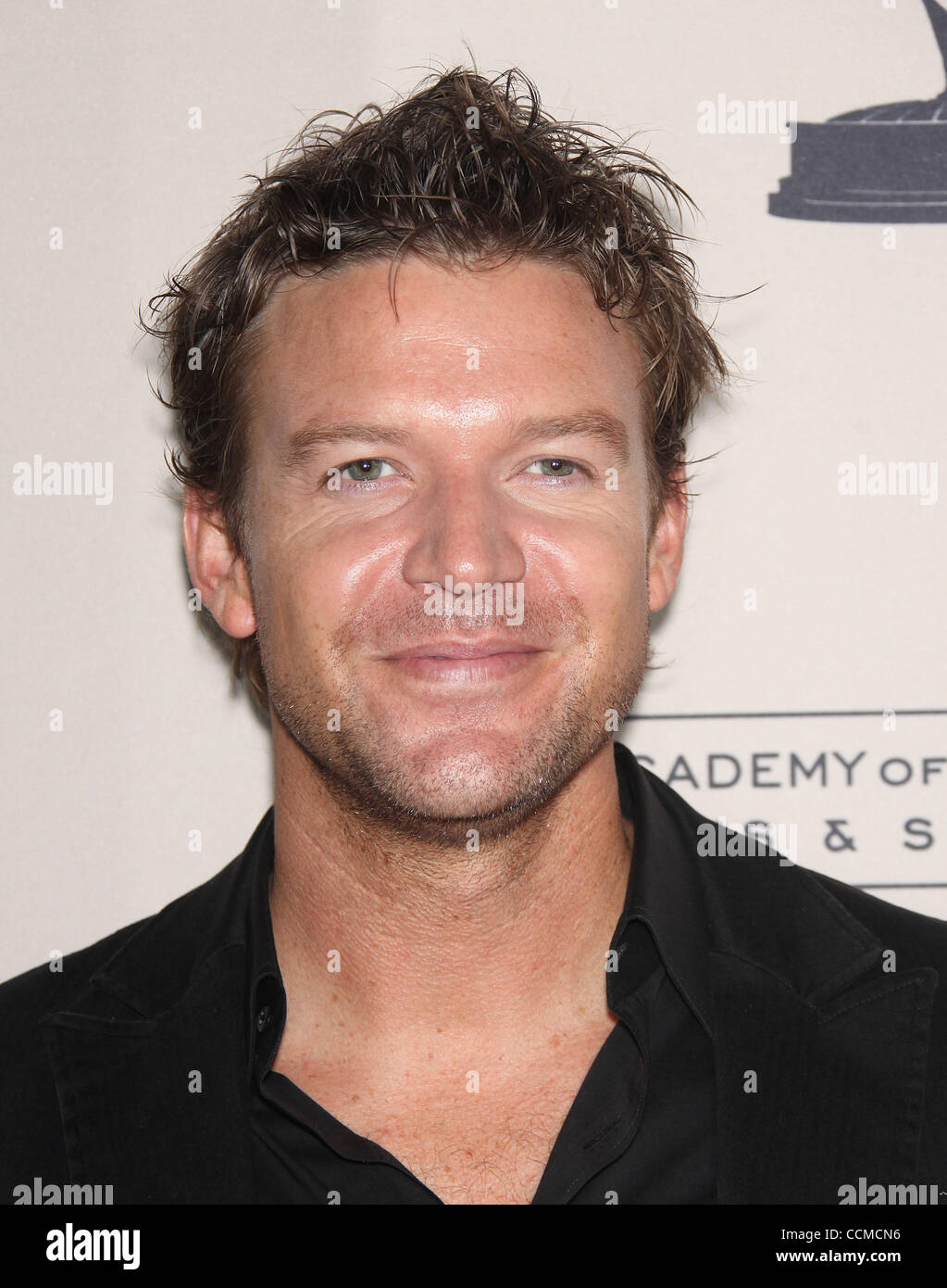 Nov 1, 2010 - North Hollywood, California, USA - Actor MATT PASSMORE ...