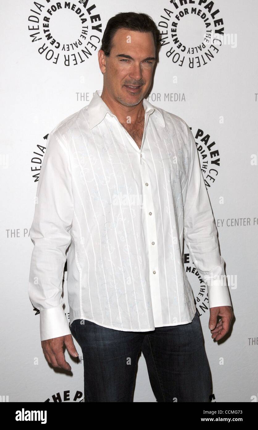 Patrick warburton los angeles beverly hills patrick warburton hi-res ...