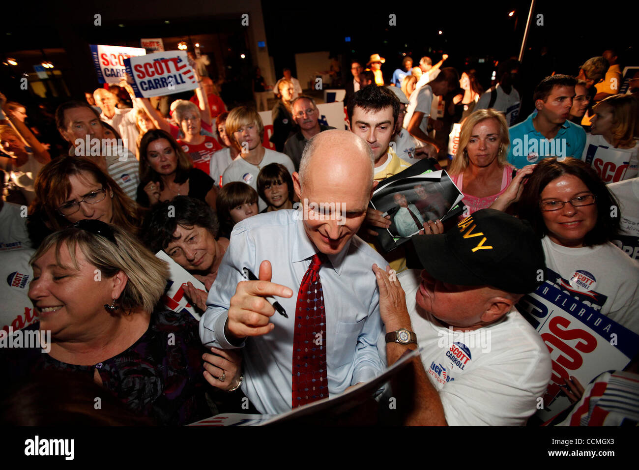 Kickoff rally hi-res stock photography and images - Alamy