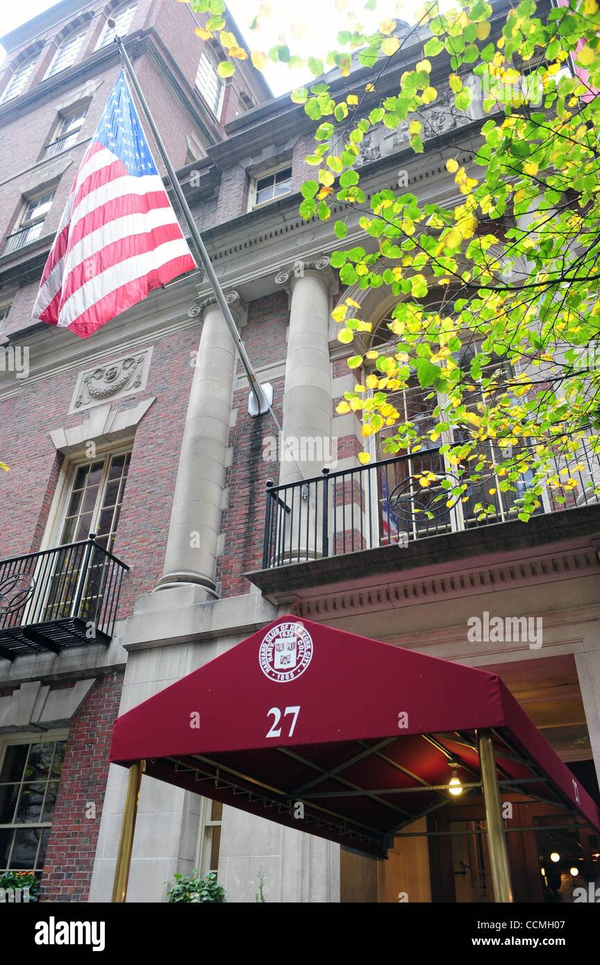 Harvard club new york city hi-res stock photography and images - Alamy