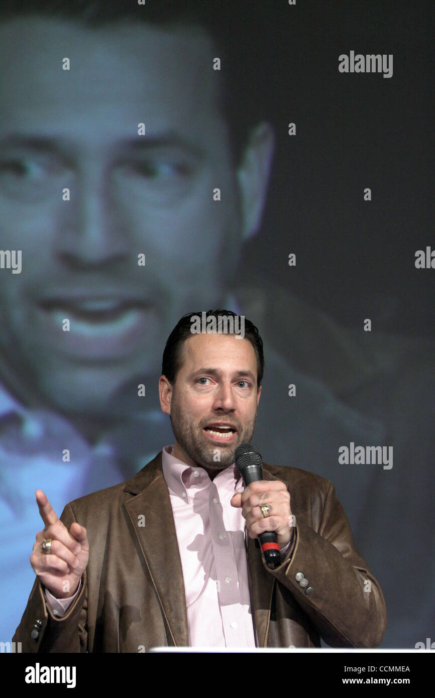 Robert Nethercott's Instagram, Twitter & Facebook on IDCrawl