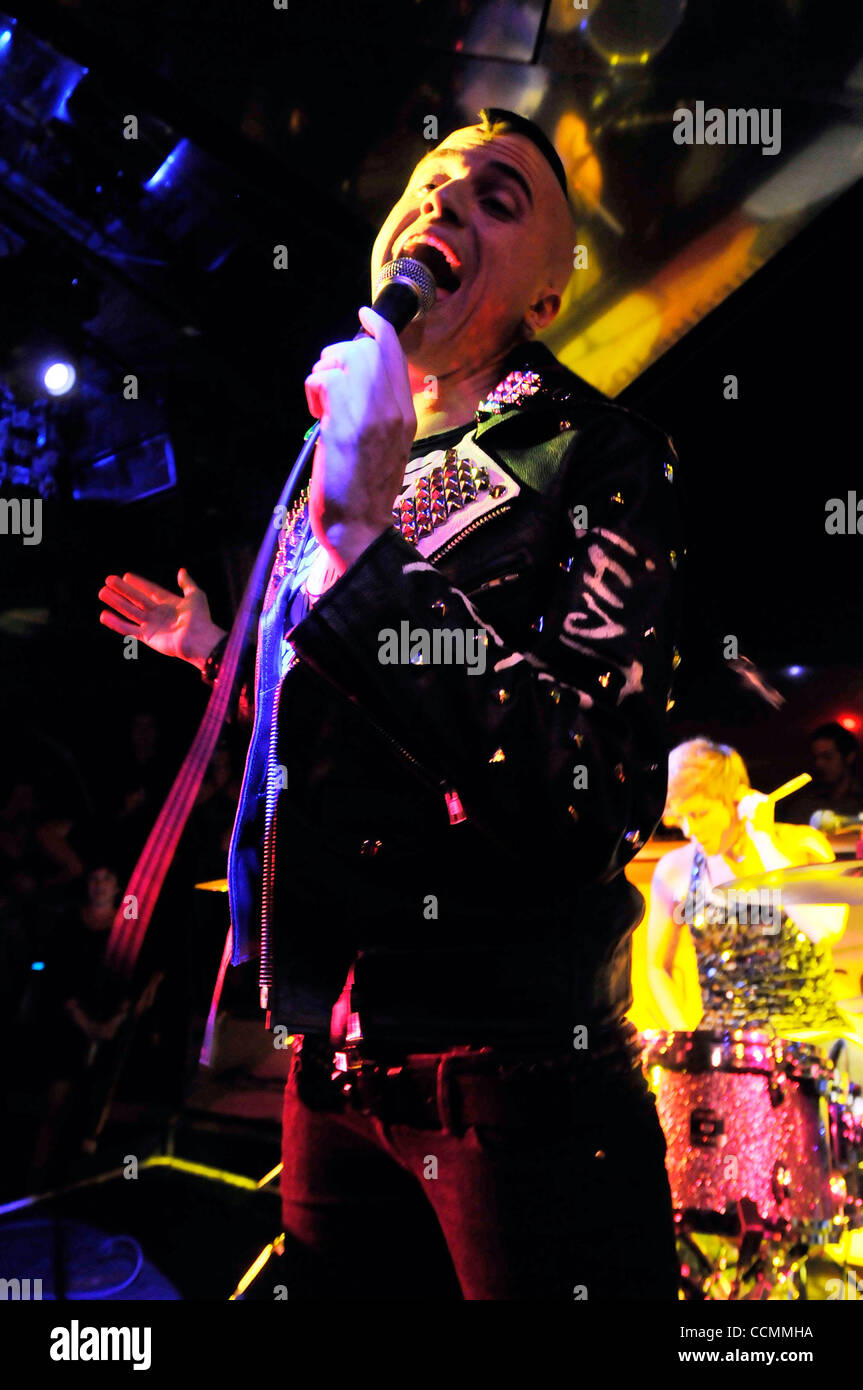 Oct. 27, 2010 - Neon Trees lead singer, TYLET GLENN performs during a ...