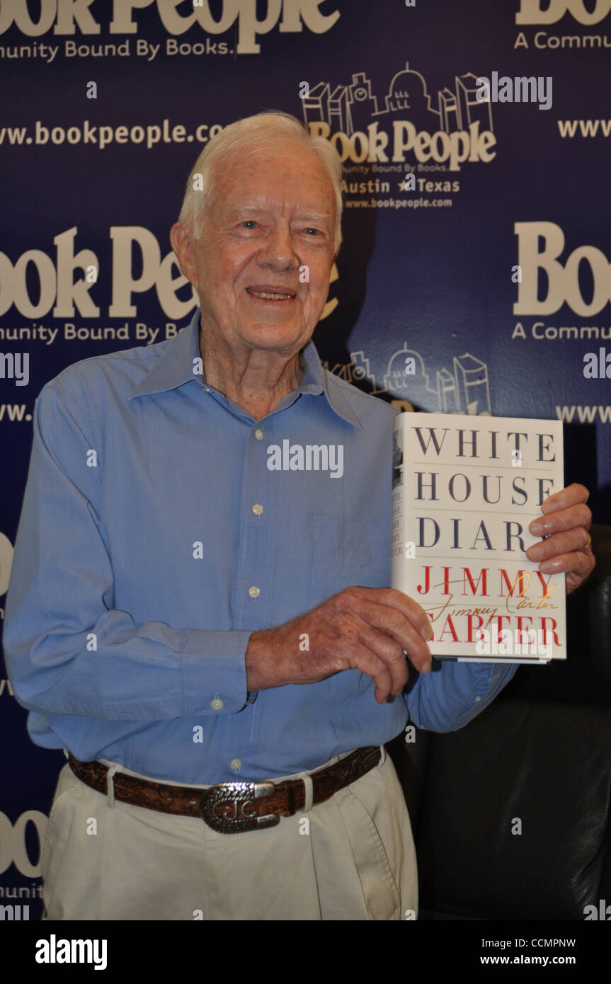 Jimmy carter signing hi-res stock photography and images - Alamy