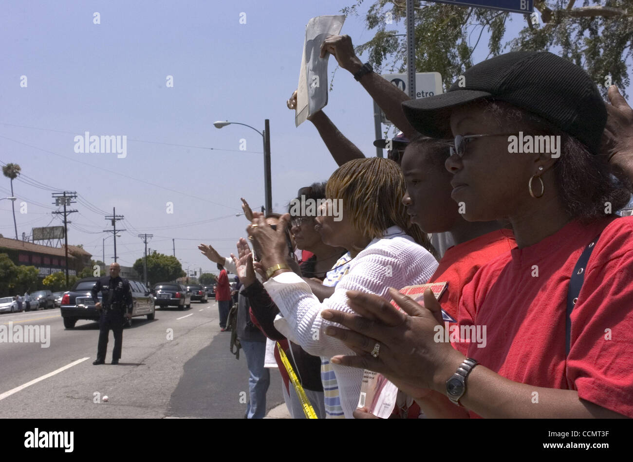 Fans of the late Ray Charles gather in front of his beloved studios ...