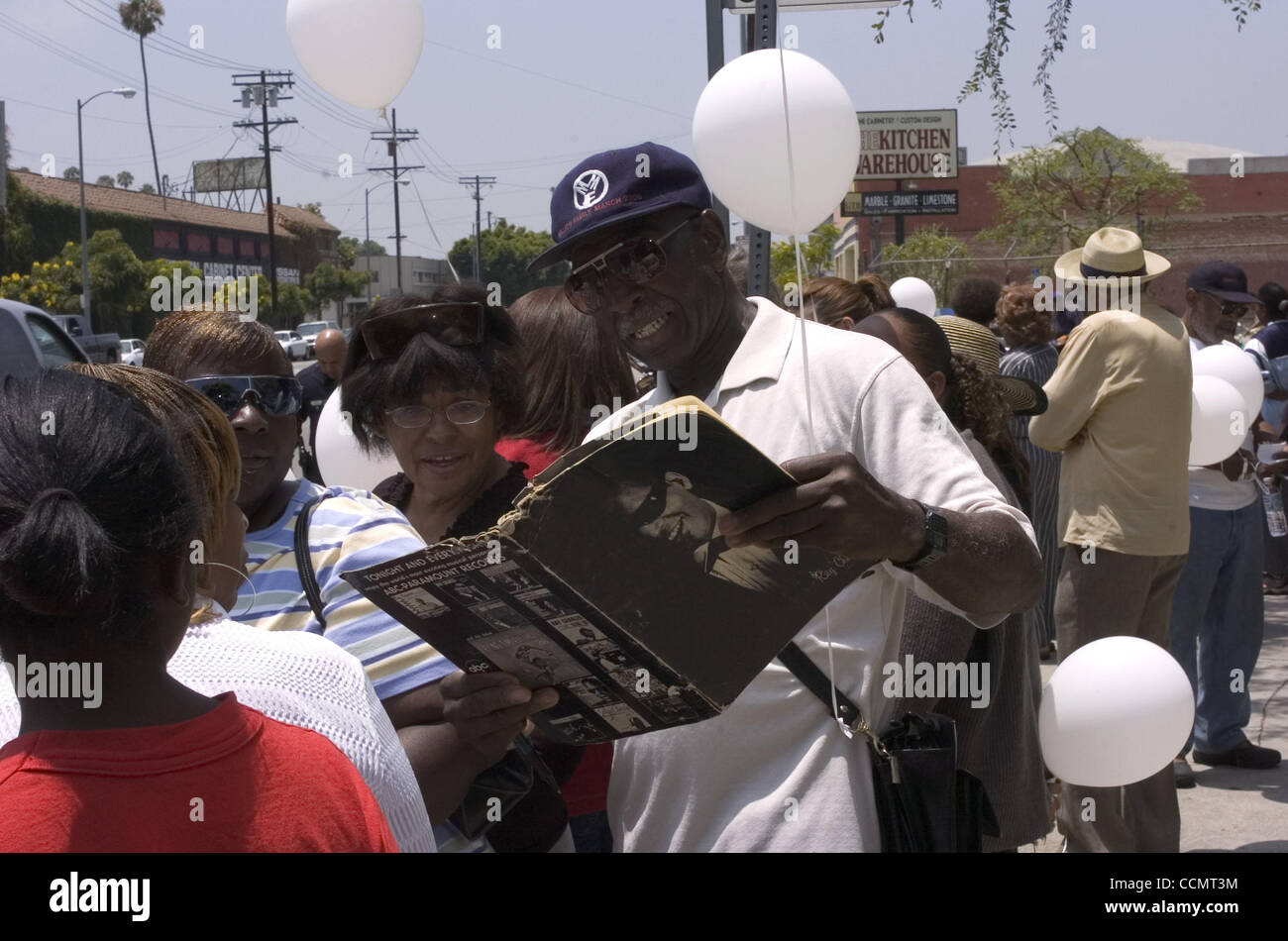 Fans of the late Ray Charles gather in front of his beloved studios ...