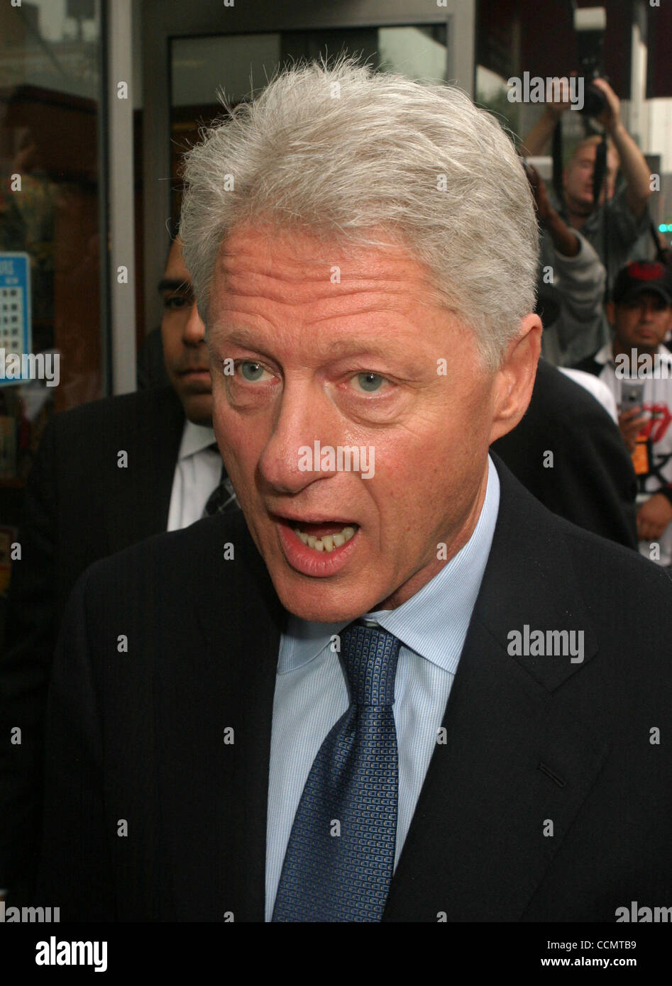 Jun 22, 2004; New York, NY, USA; Former President BILL CLINTON promotes ...