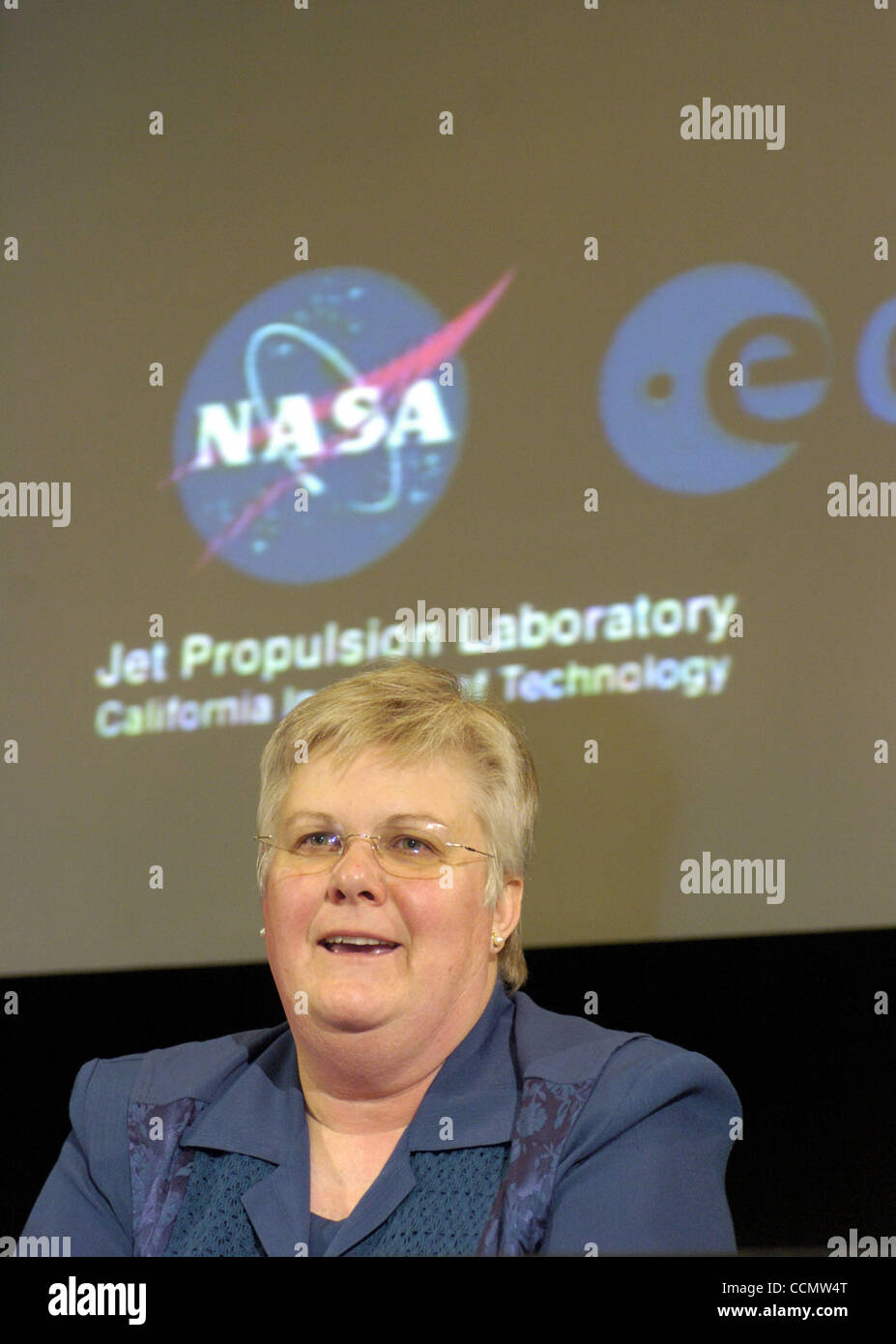 Flight Director Julie Webster explains the successes of Cassini to the ...