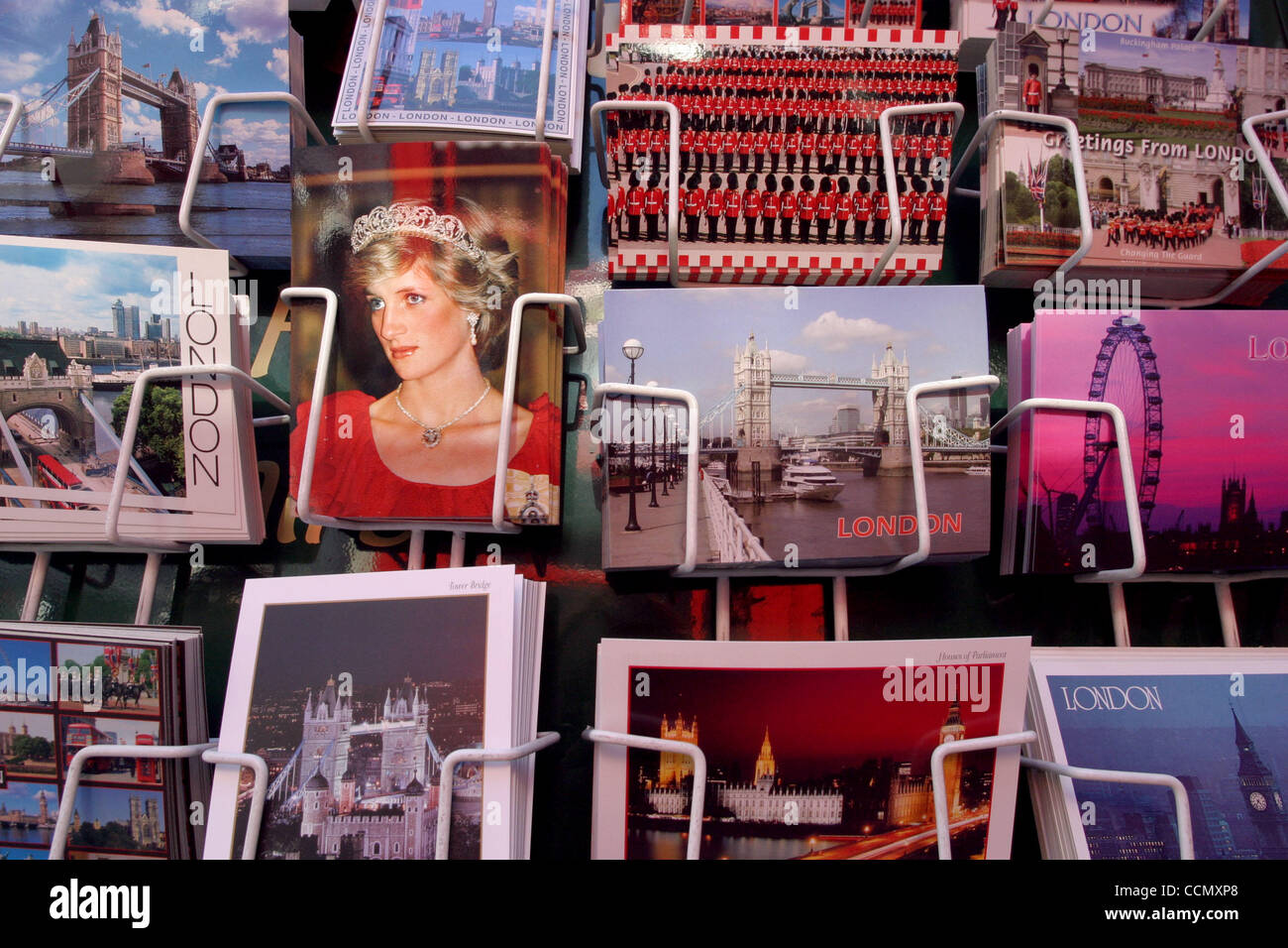 Uk postcards hi-res stock photography and images - Alamy