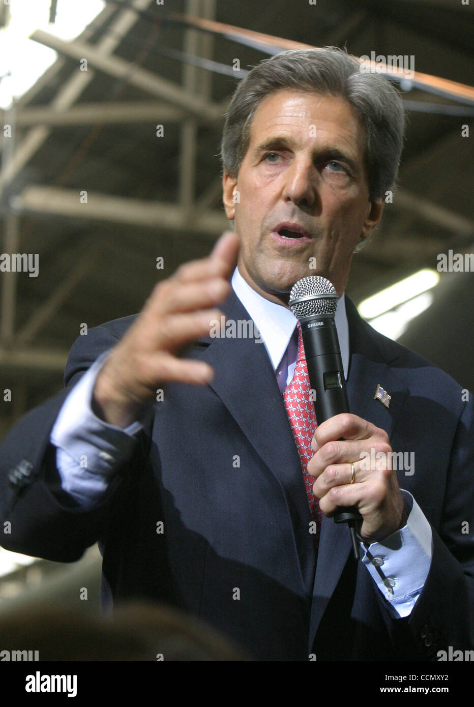 Jul 09, 2004; New York, NY, USA; Democratic Presidential candidate JOHN ...