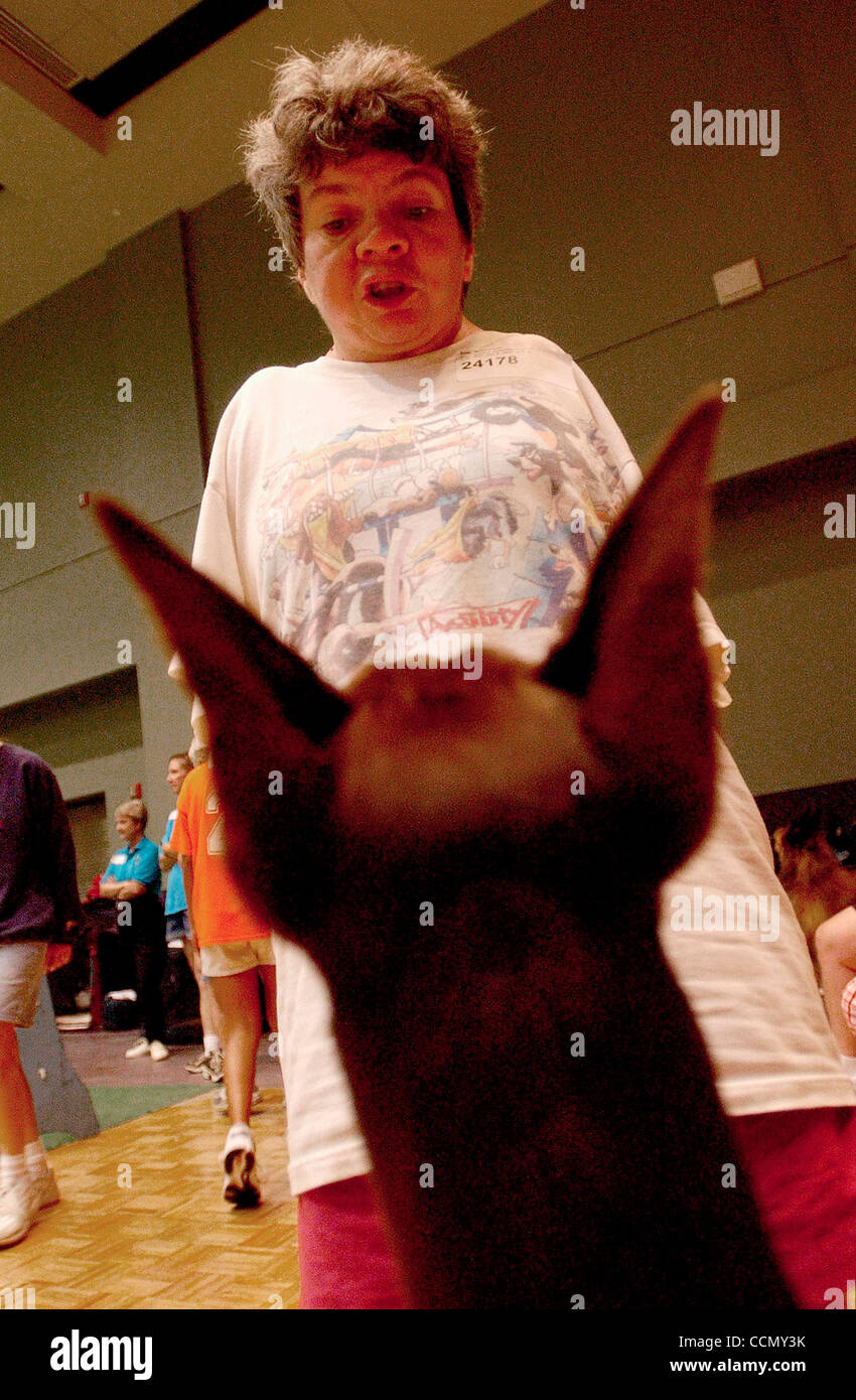 Jul 10, 2004; San Antonio, TX, USA; DONNA ROCK gives commands to her ...