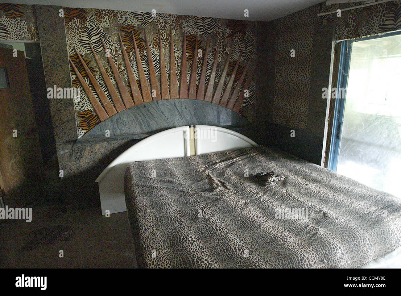 LOXAHATCHEE - The bedroom where Bobo the tiger slept inside the home of ...