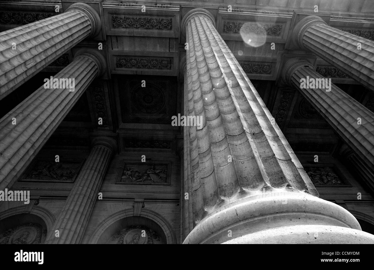 France columns Black and White Stock Photos & Images - Alamy