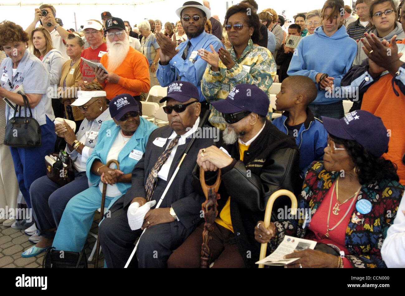Port Chicago survivors get a standing ovation from a crowd of about 300 ...