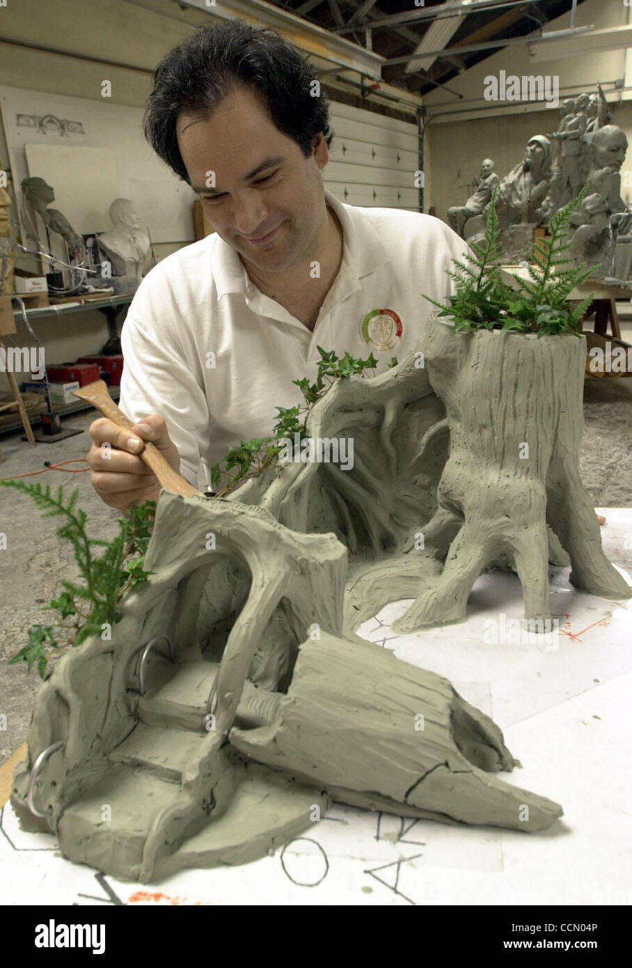 Lead sculptor hi-res stock photography and images - Alamy