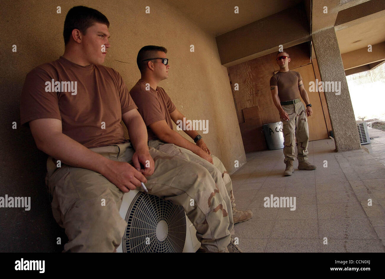 FOR METRO - Spc. Walter Powell (from left) Spc. Joey Bell, and Cpl ...