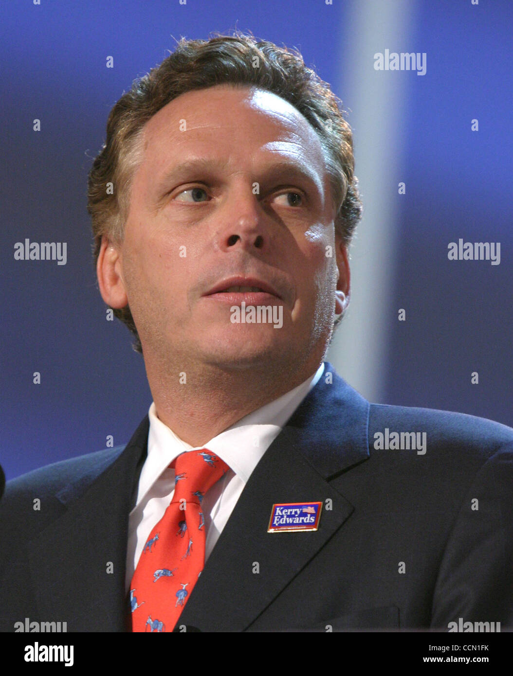 Terry mcauliffe hi-res stock photography and images - Alamy