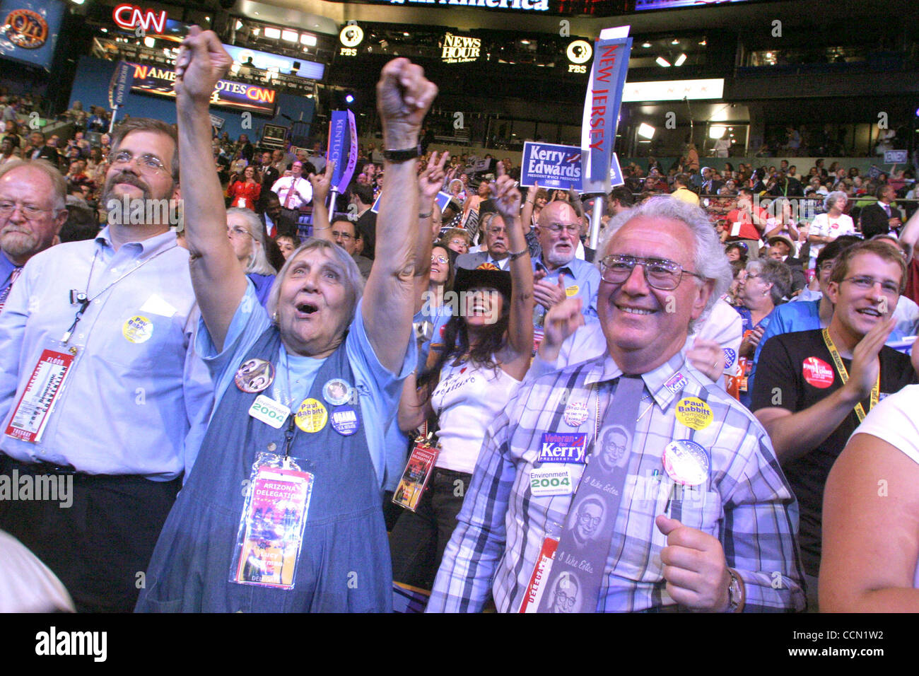 2004 democratic convention fleet center hi-res stock photography and ...