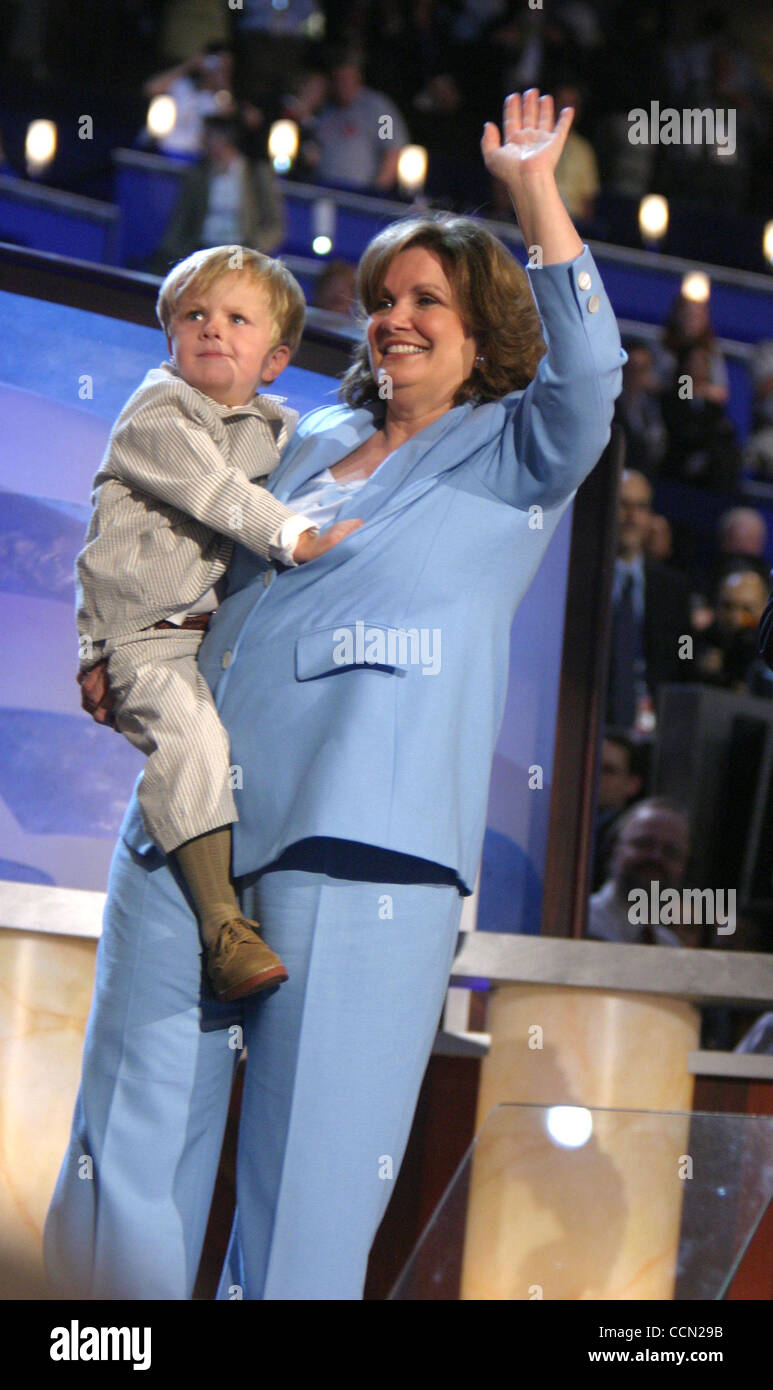 Elizabeth edwards john hi-res stock photography and images - Alamy