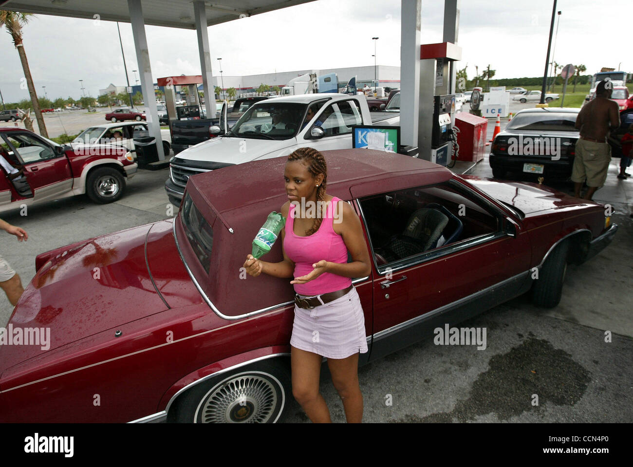 Geneartor hi-res stock photography and images - Alamy