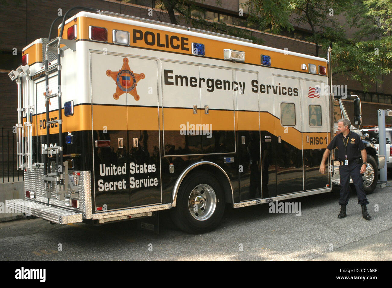 Aug 25, 2004; New York, NY, USA; A view of an emergency services secret ...