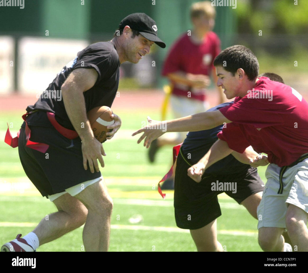 Quarterback steve young san francisco hi-res stock photography and ...