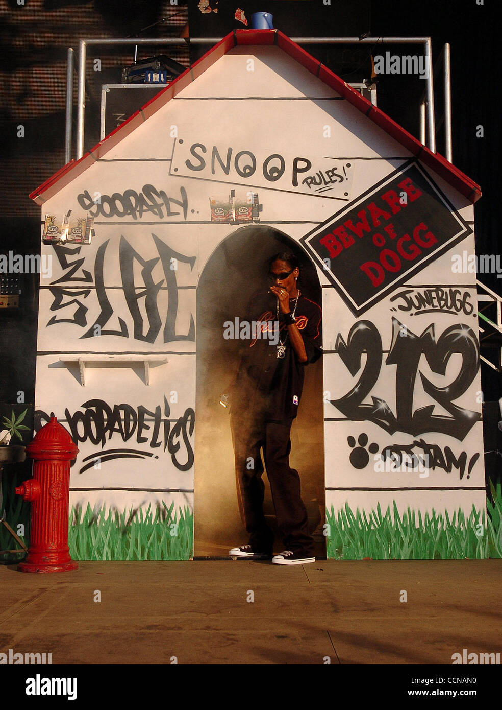 Snoop Dogg comes out of his dog house during the Projekt Revolution ...