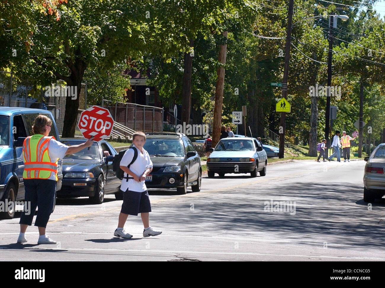 Child crossing guard hi-res stock photography and images - Alamy