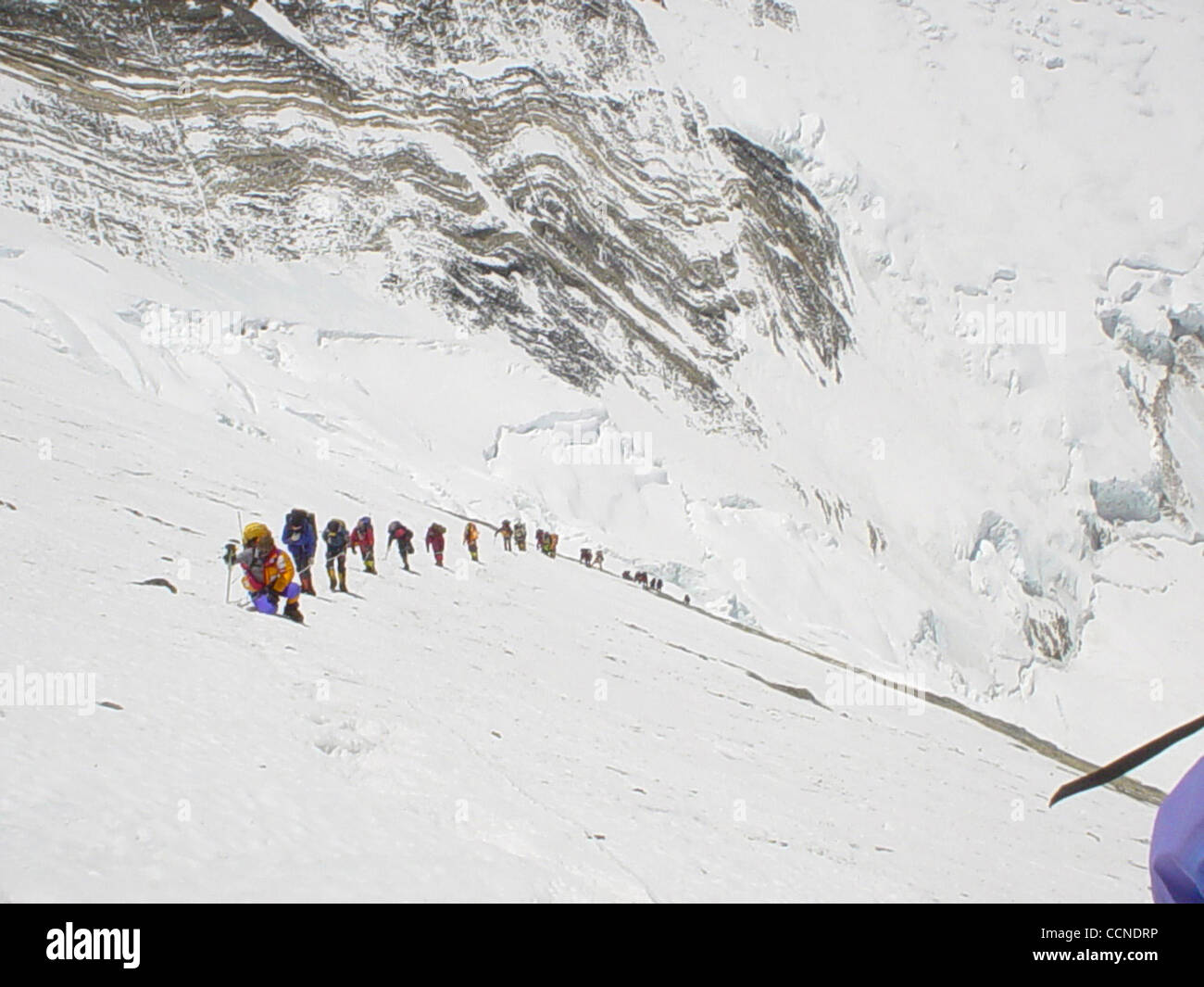Everest south col climb hi-res stock photography and images - Alamy