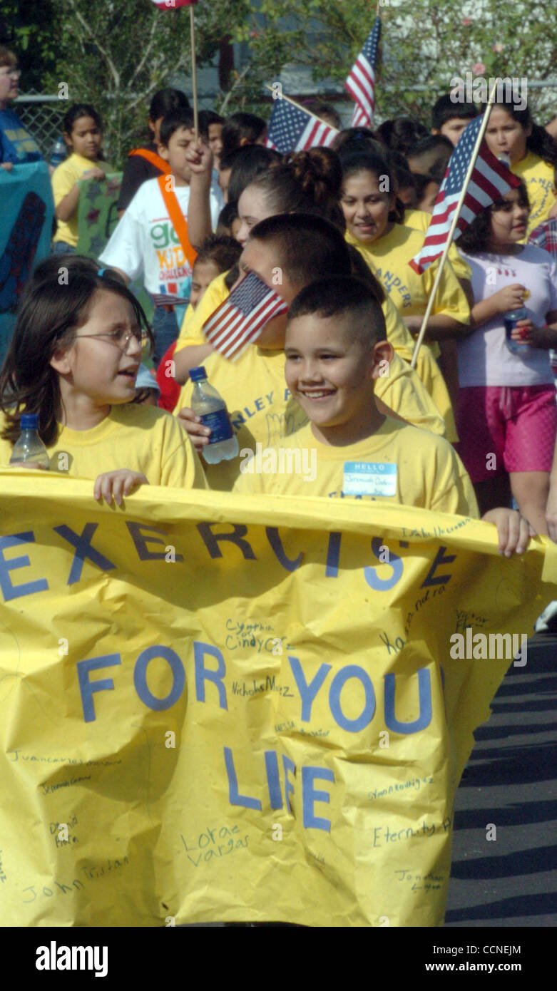 METRO -- Stonewall Flanders Elementary students kick off the 2004 ...