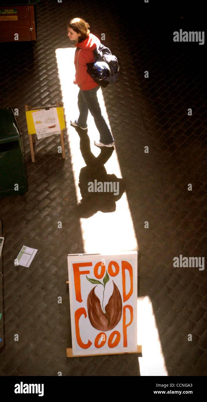 Co op food entrance sign hi-res stock photography and images - Alamy