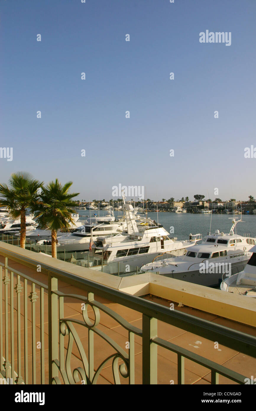The balboa bay club and resort hi-res stock photography and images - Alamy