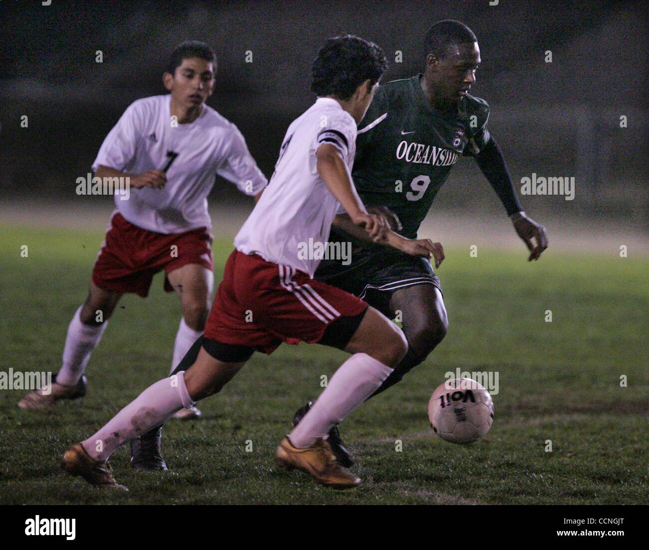 Charlie wallace hi-res stock photography and images - Alamy