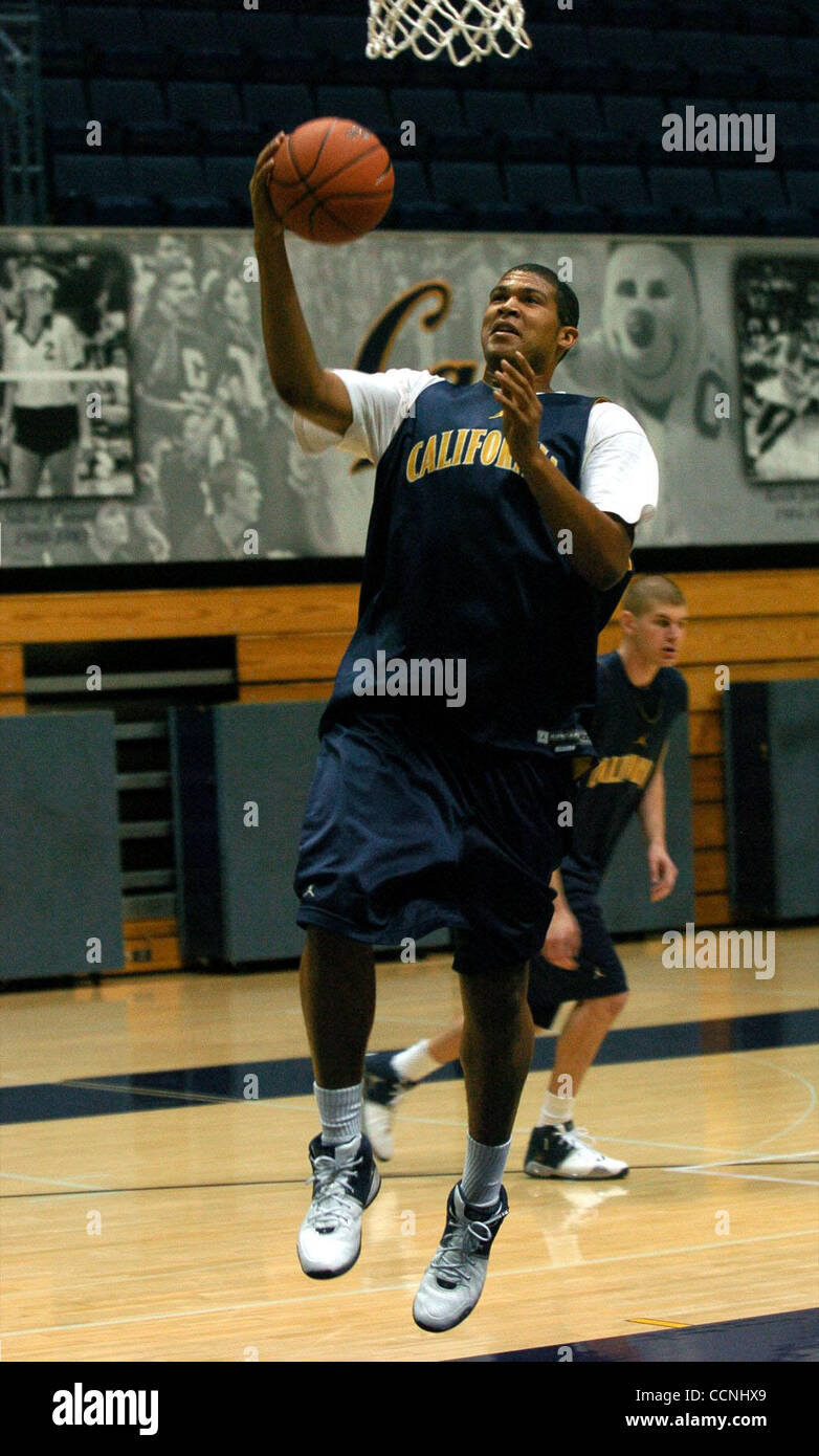 Cal berkeley basketball hi-res stock photography and images - Alamy