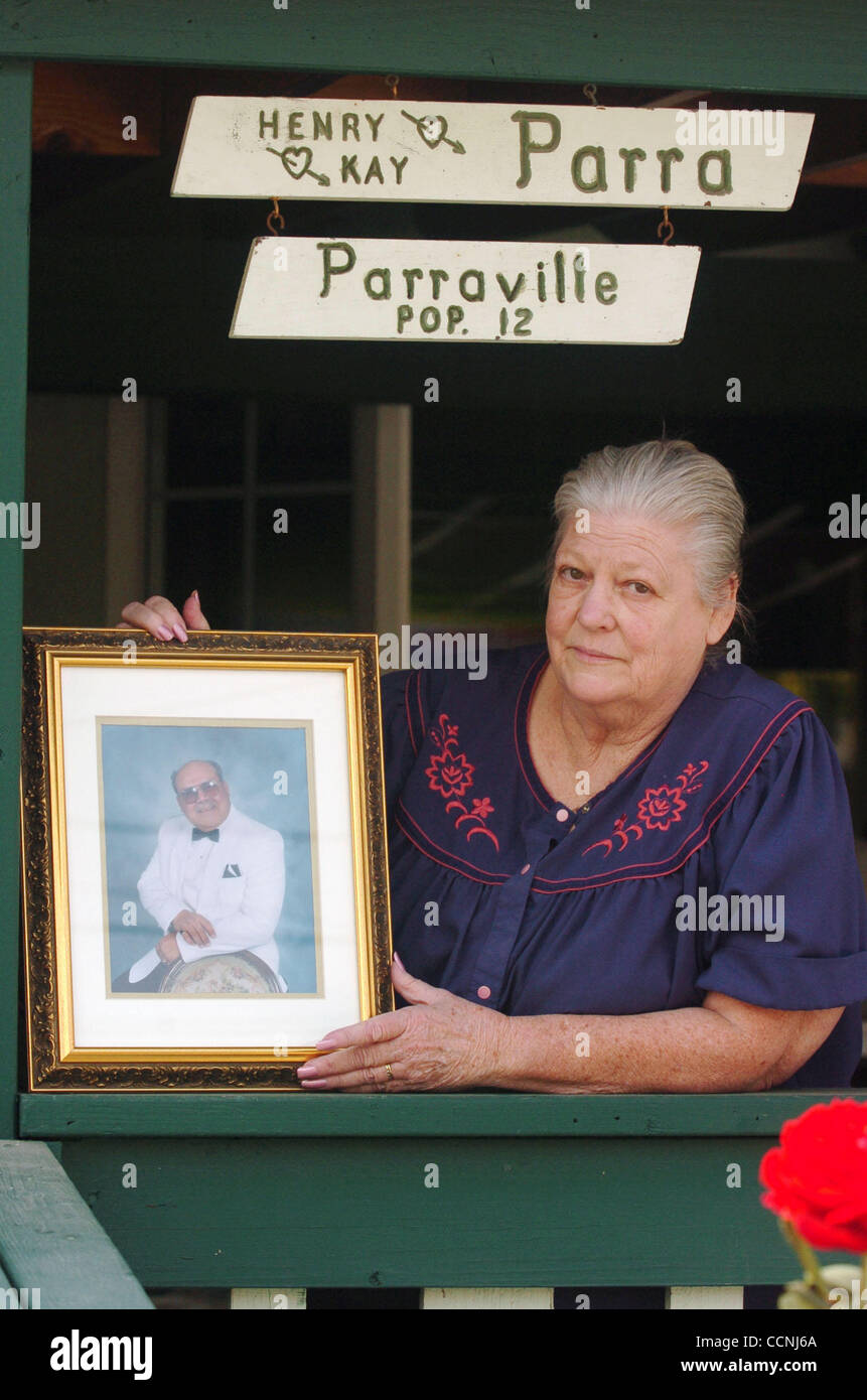 Cq letters hi-res stock photography and images - Alamy