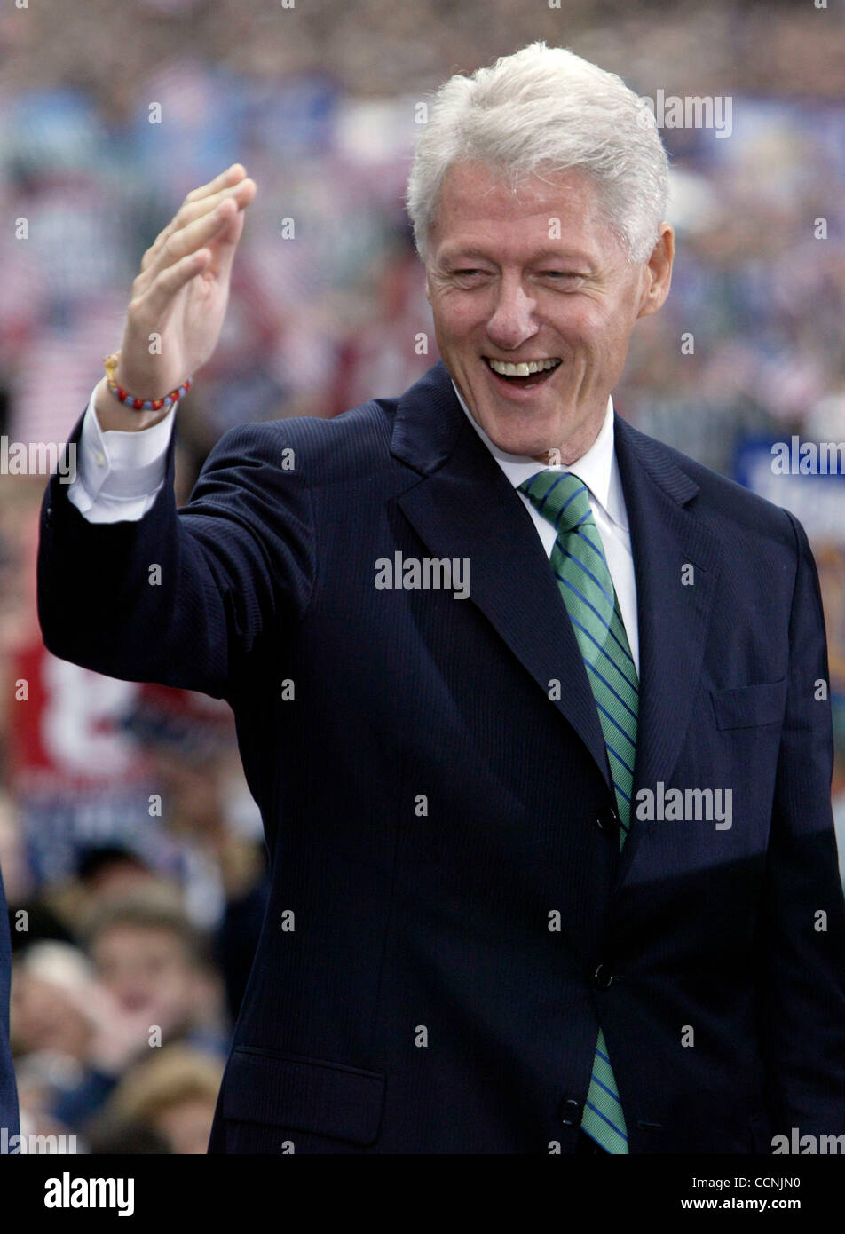 Senator introduces bill hi-res stock photography and images - Alamy