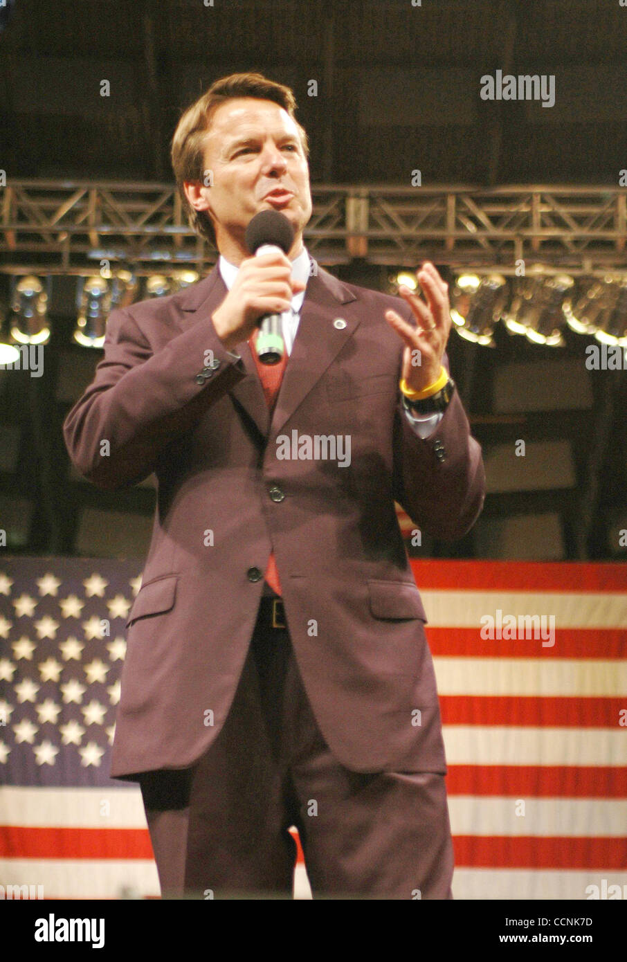 Sen John Edwards addresses the crowd at the Dorton Arena at his ...